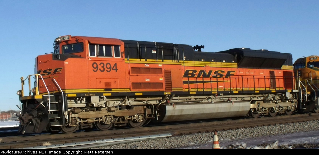 BNSF 9394